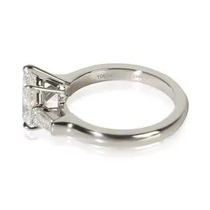 Harry Winston Diamond Classic Engagement Ring