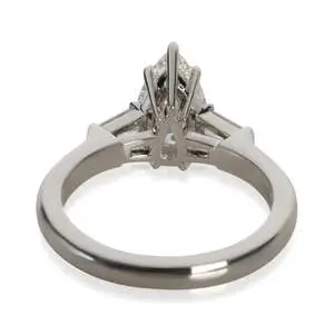 Harry Winston Diamond Classic Engagement Ring