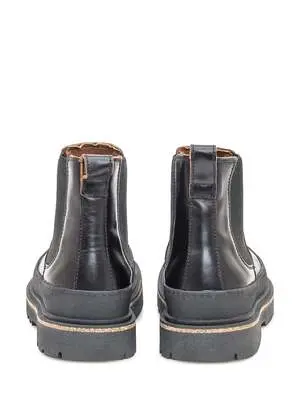 BIRKENSTOCK Stylish Chelsea Boots