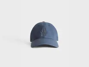 JW Anderson J. W. Anderson Cap Plétin Linen Logo Embroidered Hat - Dark Blue
