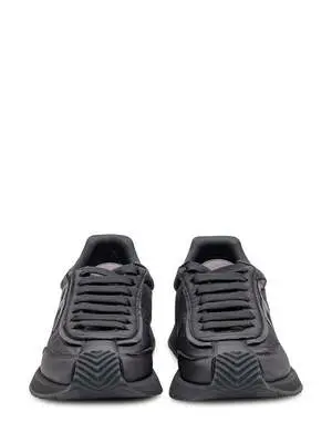 Dolce & Gabbana Sleek Leather Sneaker