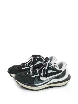 Nike Vaporwaffle Sacai Sneakers