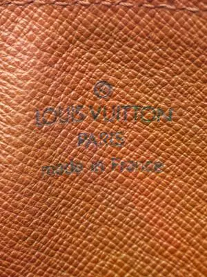 LOUIS VUITTON 1993 Papillon 26 Monogram Handbag
