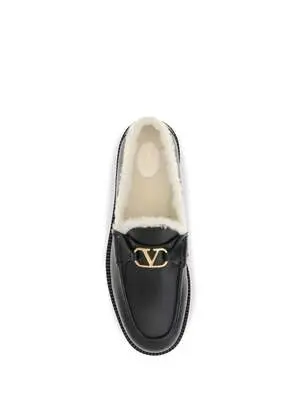 Valentino Garavani Vlogo Fur Loafers - Black