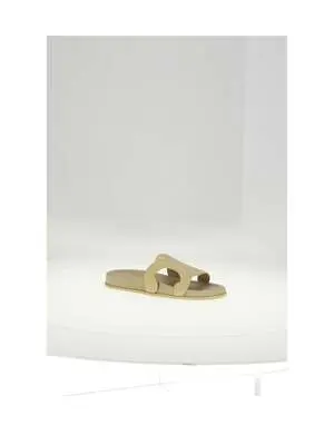 Celine Triomphe Slide 10