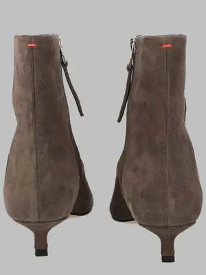 AeydĒ Women
