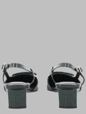 ROGER VIVIER Calfskin Slingback Pumps - Black