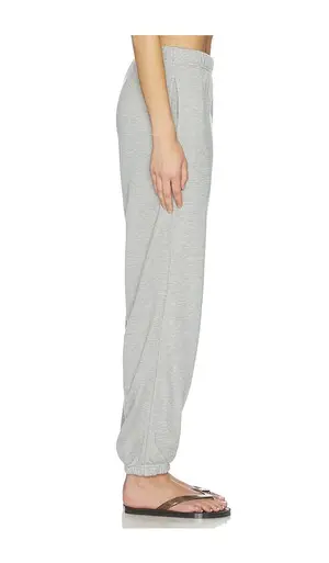 VIR VITA Ingrid Joggers In Light Grey