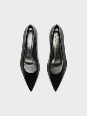AeydĒ Cassy Pointed-toe Flats