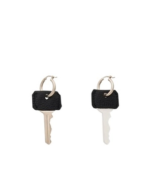 MAISON MARGIELA Leather Earrings - Black