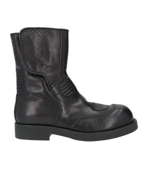 MAISON MARGIELA Simple Leather Ankle Boots - Black