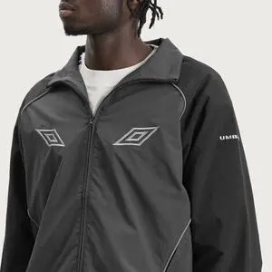 UMBRO BY SLAM JAM Eyes Track Top Exclusive - Dark Grey/black