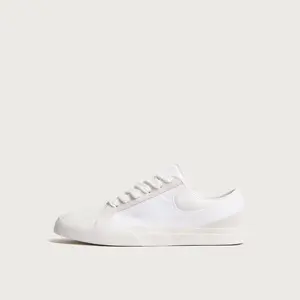 Nike Blazy Sneaker - White/sail