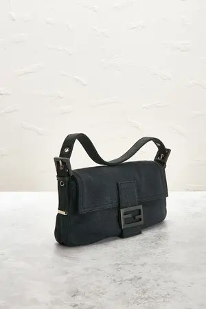 Fendi Baguette Shoulder Bag - Gray
