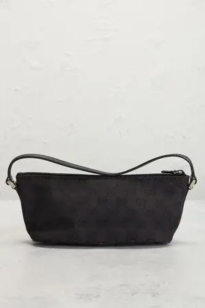Gucci Gg Boat Pochette Shoulder Bag - Black