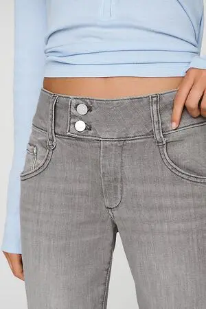 PILCRO Billy Low-rise Bootcut Flare Jeans - Grey
