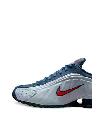 Nike Shox R4 Sneakers