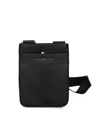 Tommy Hilfiger Logo-plaque Textured Messenger Bag - Black