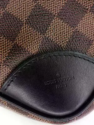 LOUIS VUITTON Odeon Nm Damier Mm Cross Body Bag