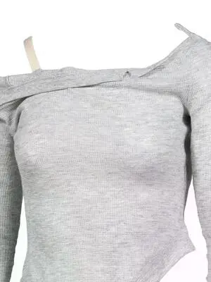 GLOWNY Demi Soft Breeze Asymmetric Off-shoulder Top
