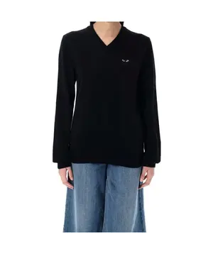 Play Comme Des Garcon Comme Des Garçons Play Heart Patch V-neck Jumper