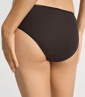 Hanro Cotton Midi Briefs