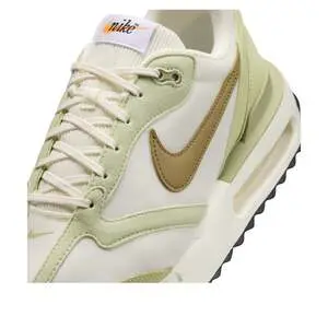Nike Max Dawn Sneakers - White/green
