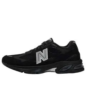 NEW BALANCE 2010 Sneakers - Black/silver Metallic