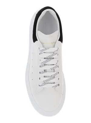 Alexander McQueen Black And Low Top Sneakers With Logo Lettering On The Tongue And Contrasting Heel With Logo Lettering In Leather - White