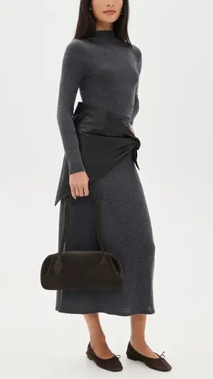 Yuzefi Oyster Shoulder Bag