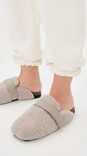 ROAM Slim Fuzzy Loaf Mules