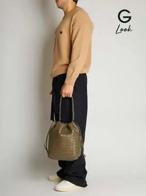 Bottega Veneta Intrecciato Leather Drawstring Shoulder Bag - Green