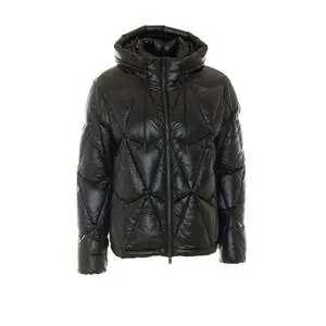 Moose Knuckles Iceberg Quilted Down Jacket - Black