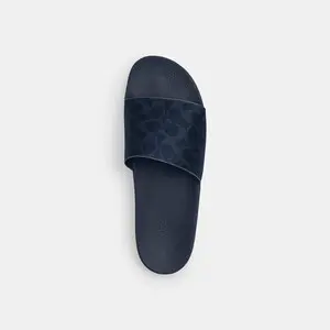 COACH OUTLET Slide