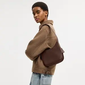 COACH OUTLET Curve Zip Bag - Brass/maple