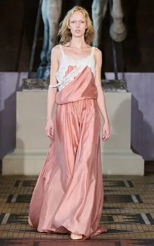 THE GARMENT Gilian Flower Top - Pink
