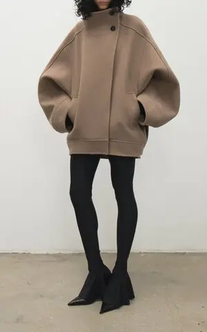 Arakii Shiny Ruffle Tights