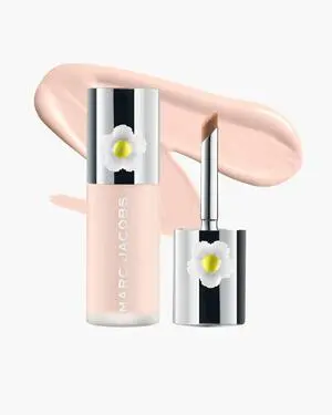 Marc Jacobs Nude Awakening Foundcealer In 105c