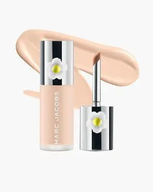 Marc Jacobs Nude Awakening Foundcealer In 135n