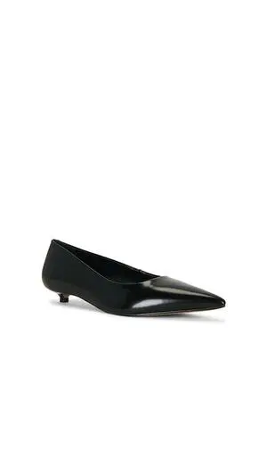 Steve Madden Ardyn Pump
