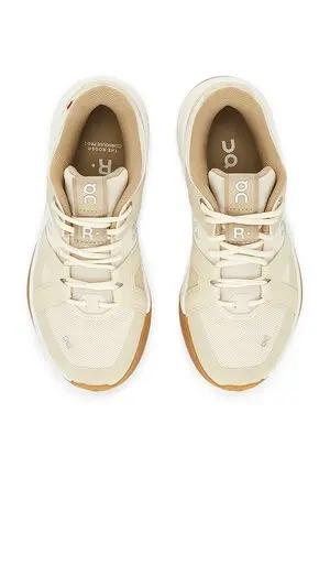 On The Roger Clubhouse Pro 2 Sneaker In Beige