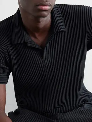 Issey Miyake Pleated Polo Shirt - Black