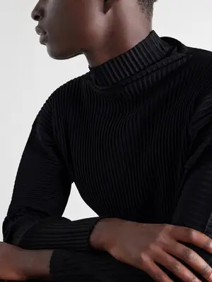 Issey Miyake Pleated Mock Neck T-shirt