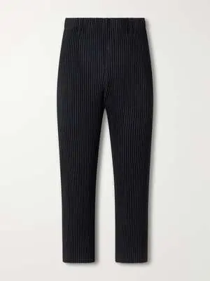 Issey Miyake Pleated Tapered-leg Trousers - Black
