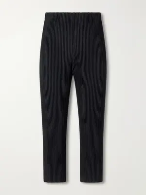 Issey Miyake Pleated Tapered-leg Trousers - Black