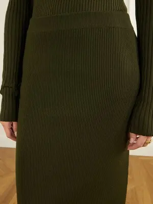 Victoria Beckham Ribbed Wool-blend Midi Skirt