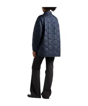 Max Mara A Light Quilted Coat