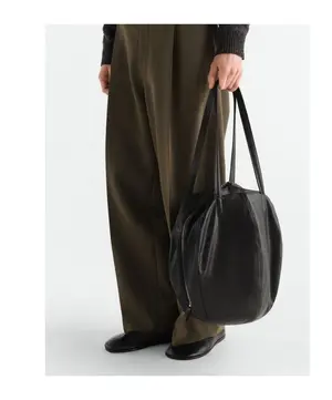 LEMAIRE Helmet Bag In Grained Paper Leather