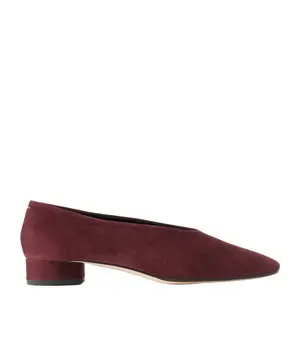 AeydĒ Solid Color Suede Ballet Flats