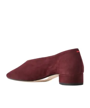 AeydĒ Solid Color Suede Ballet Flats